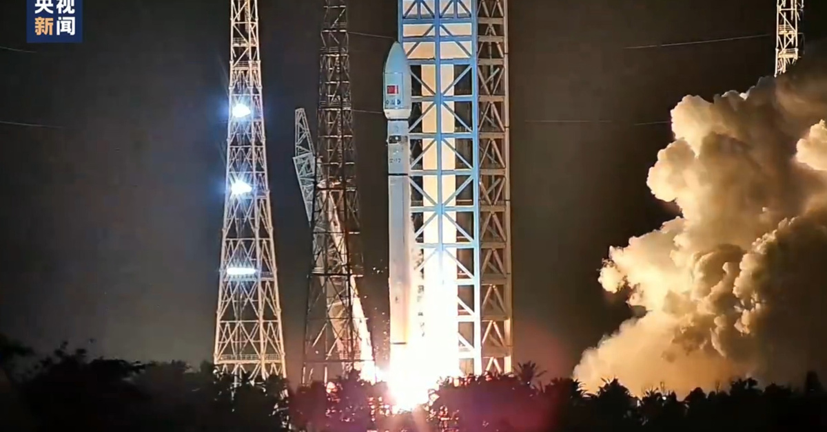 Китай успешно осуществил запуск ракеты Long March 12, которая является ...
