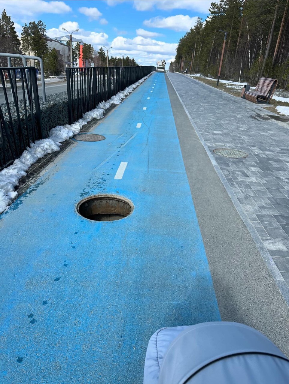 А как у вас борются с электросамокатчиками? | Пикабу