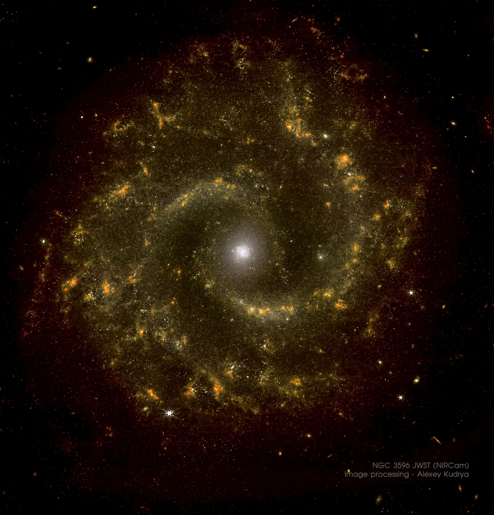 NGC 3596 — спящая галактика в созвездии Льва | Пикабу