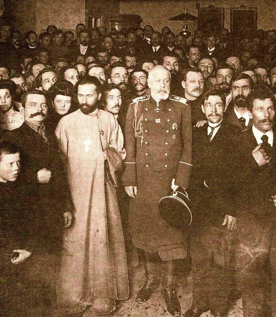 Кровавое воскресенье 9 января 1905 года. Поп Гапон кем он был? - 30.01. ...
